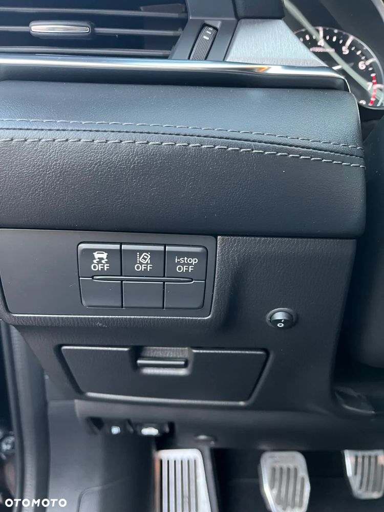 Używany Mazda 6 2018 - 70 900 PLN, 102 212 km - Otomoto.pl