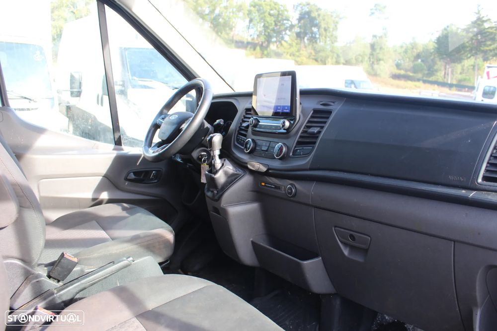 Usado Ford TRANSIT 2.0 TDCi // MINIBUS // 15 LUGARES 2020 - 28 900 EUR ...