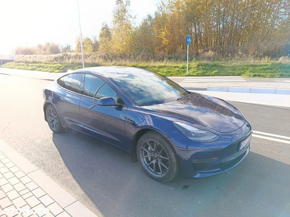 Używany Tesla Model 3 2021 - 76 500 PLN, 63 200 km - Otomoto.pl