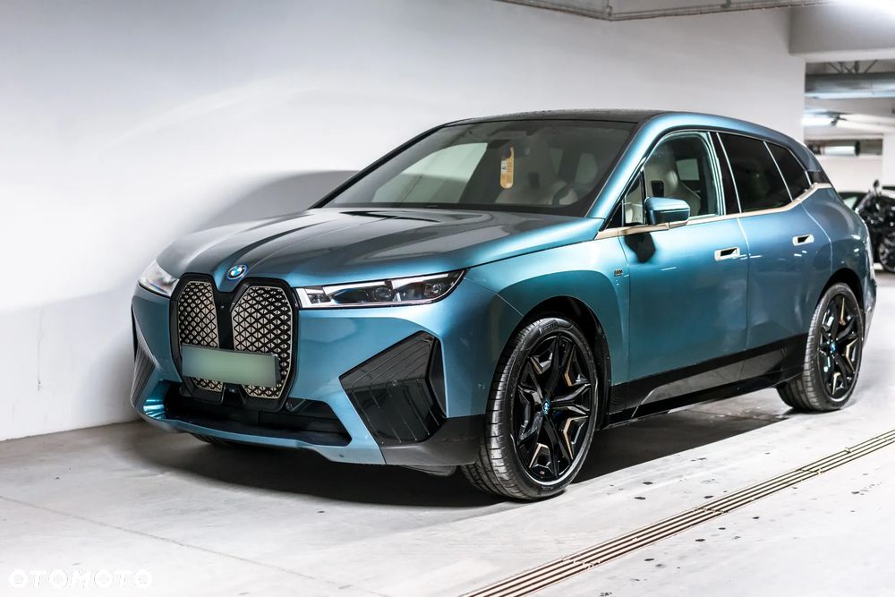 Nowy BMW iX 2023 - 430 000 PLN, 99 km - Otomoto.pl