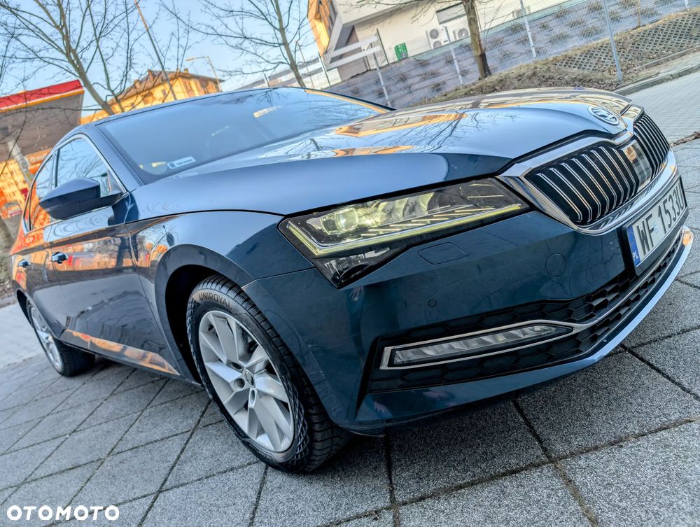 Używany Skoda Superb 2020 - 63 900 PLN, 199 911 km - Otomoto.pl