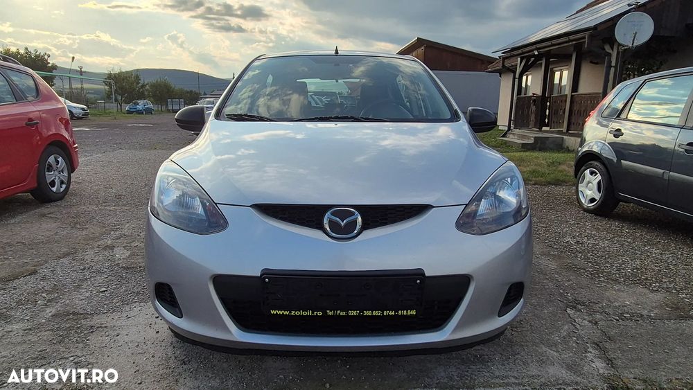 Second hand Mazda 2 - 2 799 EUR203 000 km - Autovit