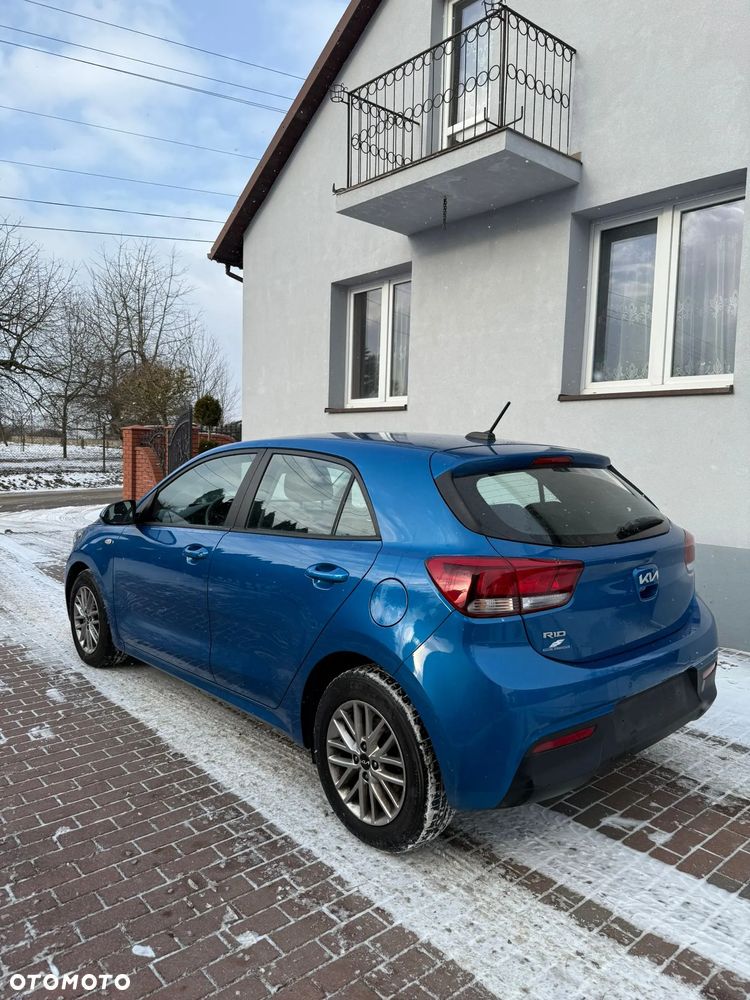 Używany Kia Rio 2022 - 35 500 PLN, 70 000 km - Otomoto.pl