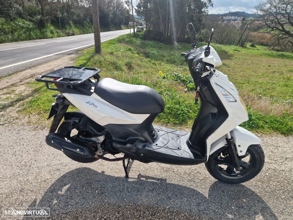 Usado Sym ORBIT 2018 - 1 400 EUR - Standvirtual.com