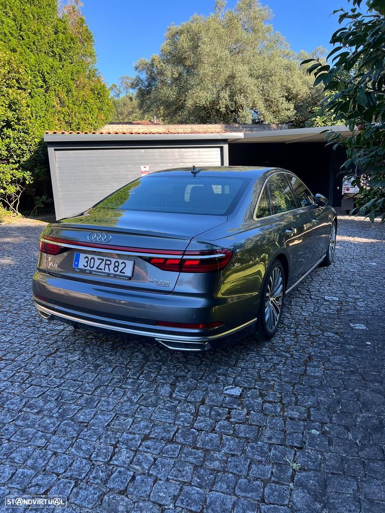 Usado Audi A8 2019 - 40 450 EUR, 199 300 km - Standvirtual.com