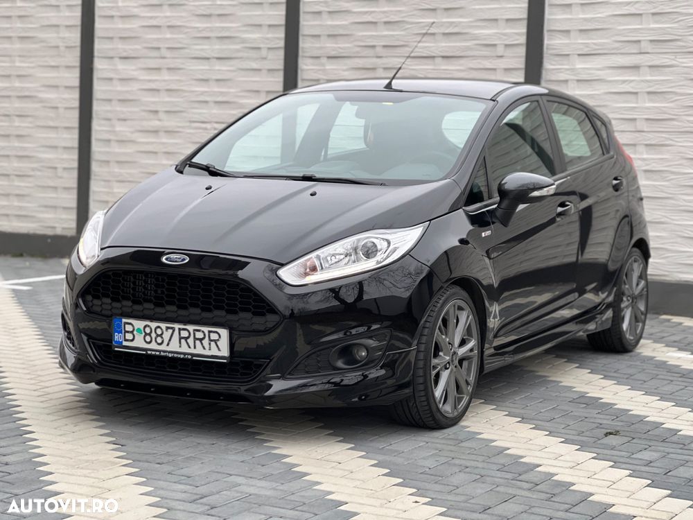 Utilizat Ford Fiesta 2017 - 7 900 EUR, 155 000 km - Autovit.ro