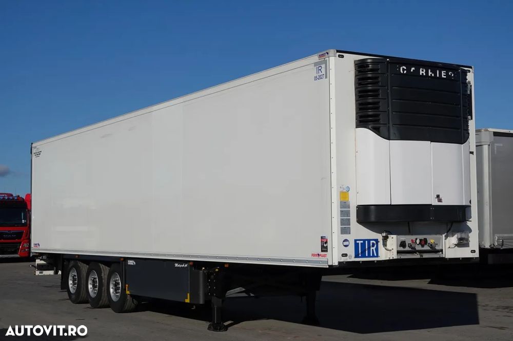 Utilizat Schmitz Cargobull FRIGIDER / 2021 / AXA ELEVATORĂ / COȘ DE PALET / PORTATOR MAXIMA 1300 ...
