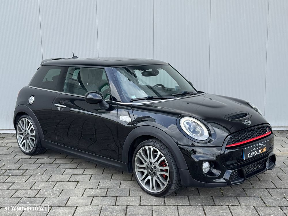 Usado MINI 3 Portas 2014 - 16 950 EUR, 122 000 km - Standvirtual.com