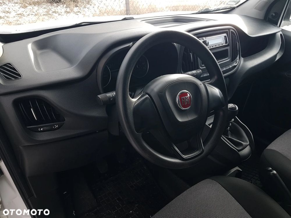Używany Fiat DOBLO MAXI L2H1 DŁUGI KLIMA BLASZAK VAN FURGON KRAJOWY 6 ...
