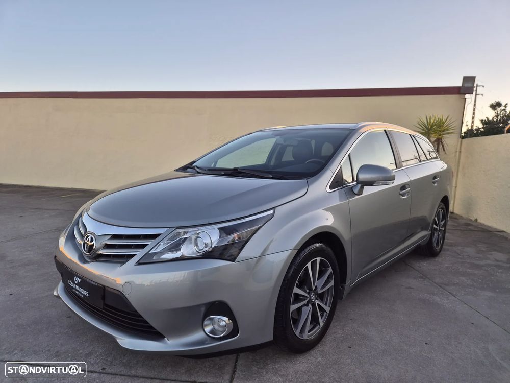 Usado Toyota Avensis SW 2014 - 14 500 EUR, 125 042 km - Standvirtual.com