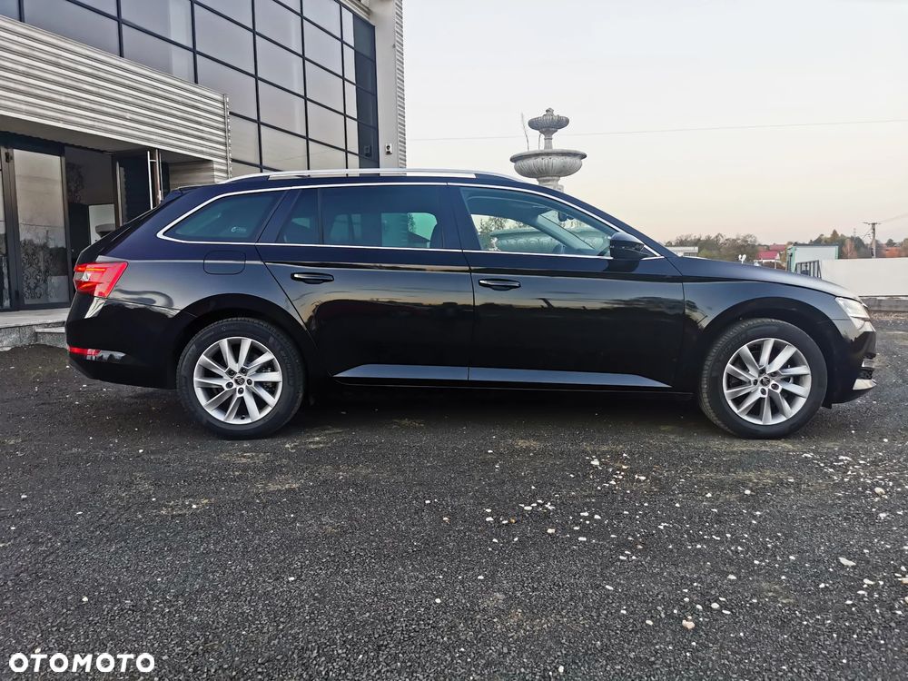 Nowy Skoda Superb 2024 - 144 900 PLN, 200 km - Otomoto.pl