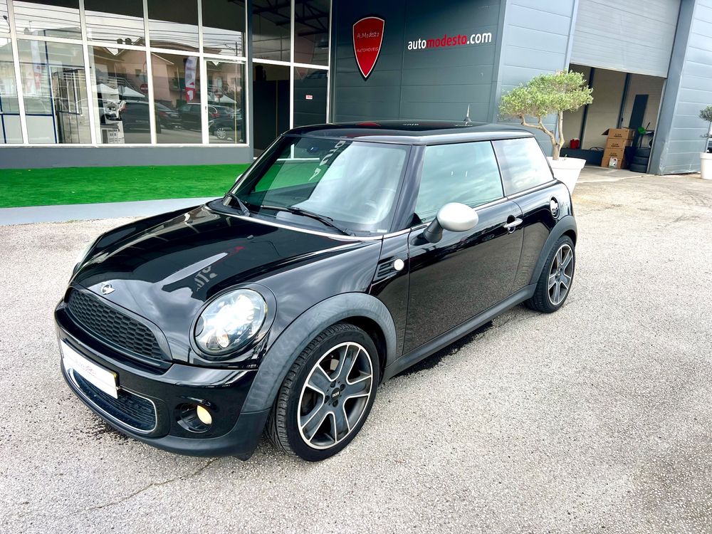 Usado MINI Cooper 2013 - 12 999 EUR, 98 000 km - Standvirtual.com