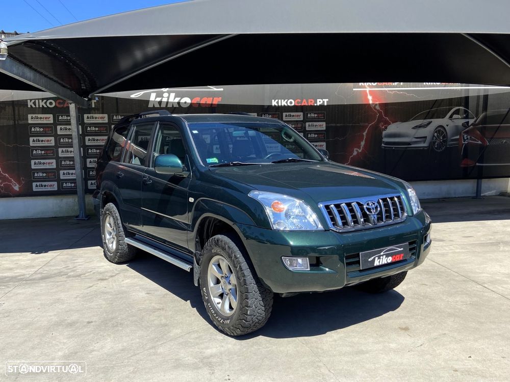 Usado Toyota Land Cruiser 2003 - 27 500 EUR, 182 320 km - Standvirtual.com