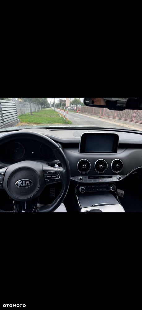 Używany Kia Stinger 2018 - 84 900 PLN, 166 000 km - Otomoto.pl