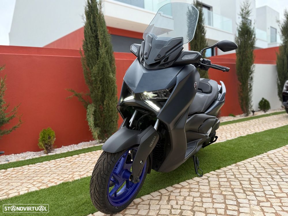 Usado Yamaha X-Max 2024 - 4 699 EUR - Standvirtual.com