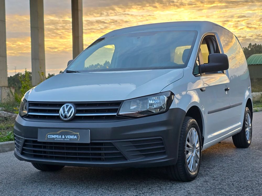 Usado VW Caddy 2.0Tdi AC 2018 - 10 999 EUR, 120 000 km - Standvirtual.com