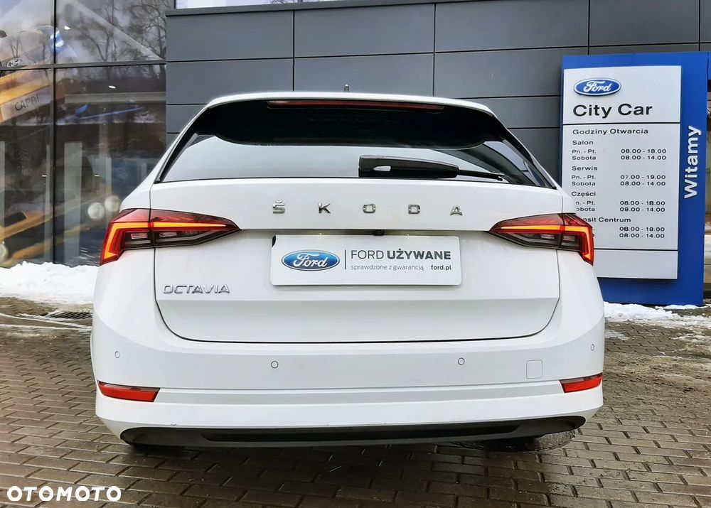 Używany Skoda Octavia 2021 - 66 900 PLN, 104 225 km - Otomoto.pl