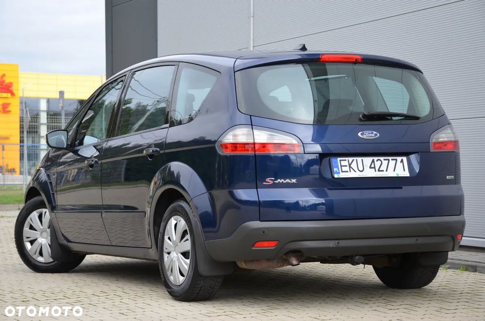 Używany Ford S-Max 2009 - 16 500 PLN, 303 000 km - Otomoto.pl