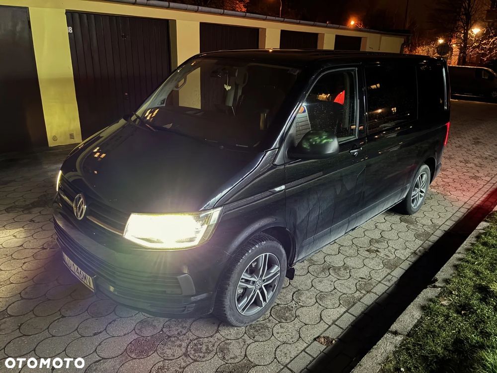 Używany Volkswagen Multivan 2016 - 100 000 PLN, 250 000 km - Otomoto.pl
