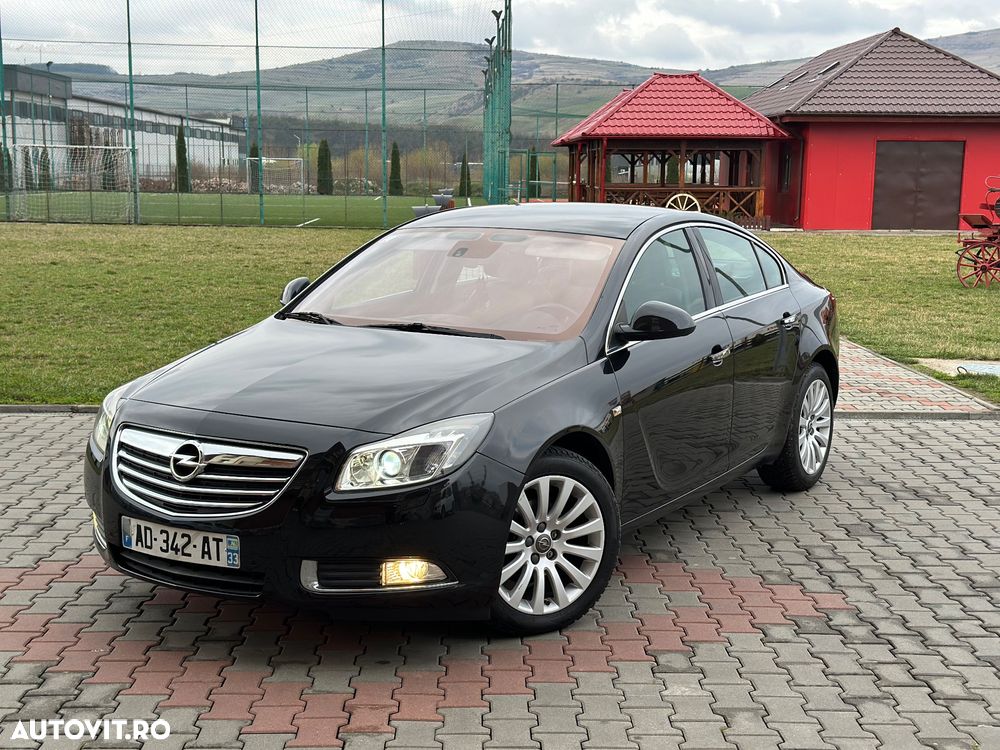 Utilizat Opel Insignia 2010 - 4 990 EUR, 165 000 km - Autovit.ro