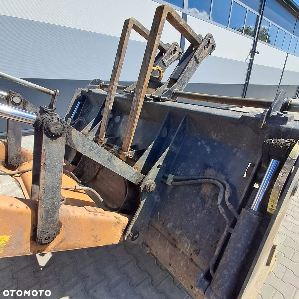 Używany Case 580 ST 2021 - 270 600 PLN - Otomoto.pl