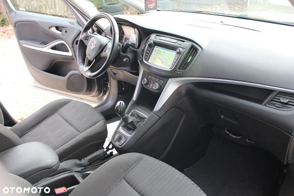 Używany Opel Zafira 2016 - 29 900 PLN, 216 000 km - Otomoto.pl
