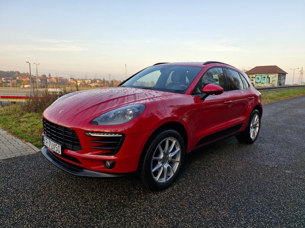 Używany Porsche Macan 2018 - 170 000 PLN, 111 000 km - Otomoto.pl