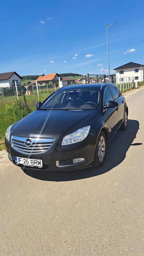 Utilizat Opel Insignia 2013 - 6 000 EUR, 245 000 km - Autovit.ro