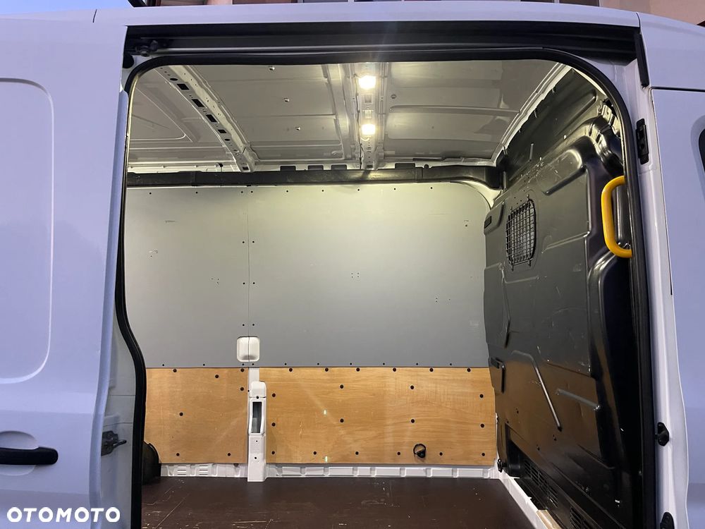 Używany Ford Transit L3H2 2017 - 52 500 PLN, 241 000 km - Otomoto.pl