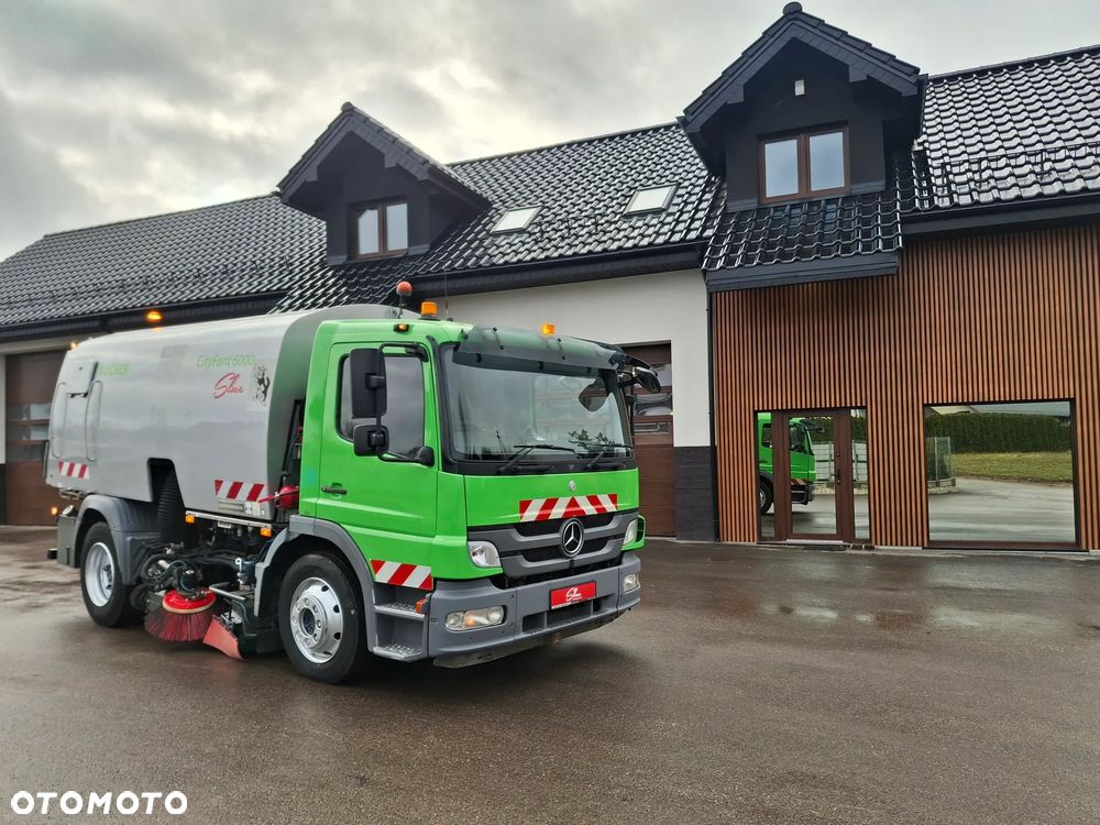 Używany Mercedes-Benz Atego 1524 Zamiatarka BUCHER CityFant 6000 2 ...