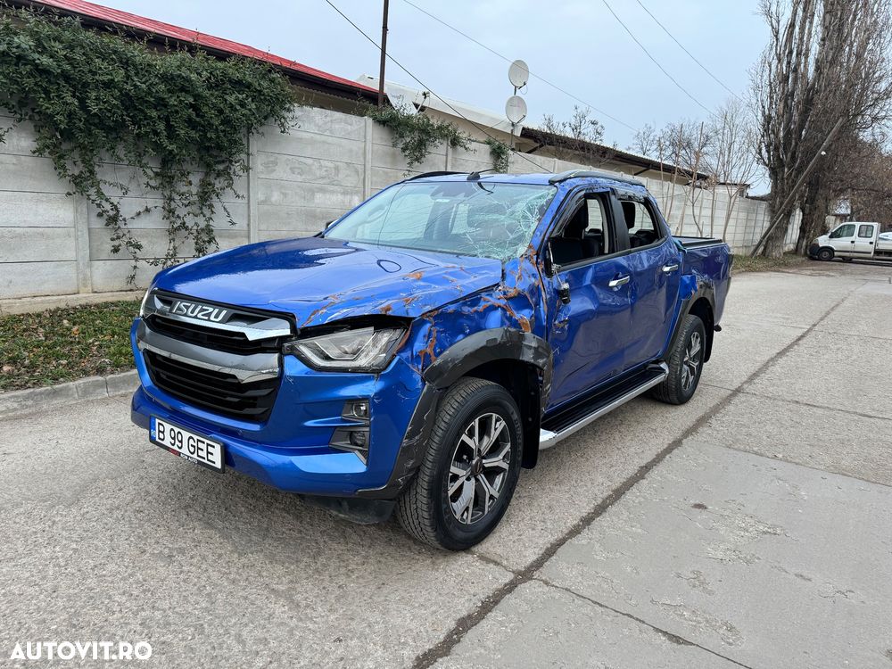 Utilizat Isuzu D-Max 2023 - 16 300 EUR, 40 000 km - Autovit.ro