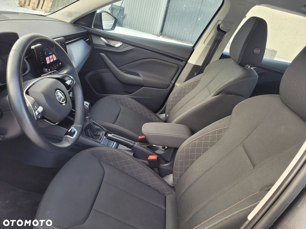 Używany Skoda Kamiq 2023 - 61 900 PLN, 30 600 km - Otomoto.pl