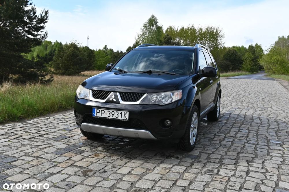 Używany Mitsubishi Outlander 2008 - 24 000 PLN, 246 000 km - Otomoto.pl