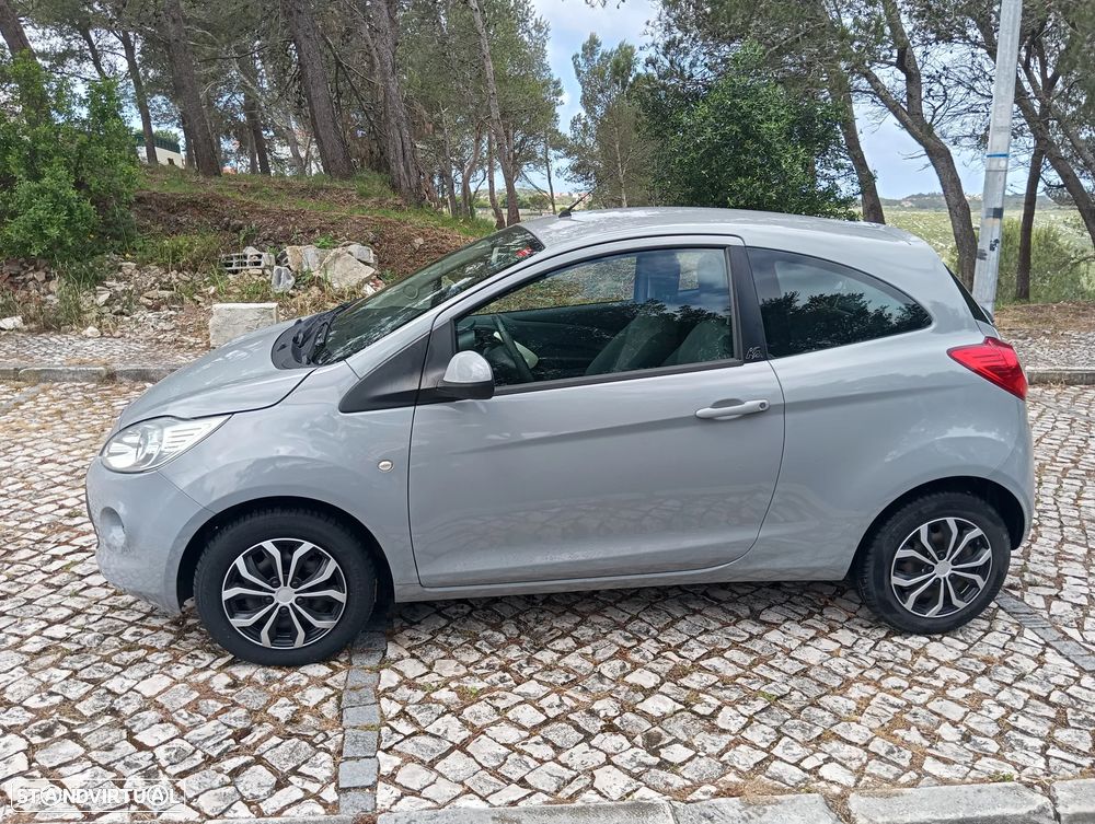 Usado Ford KA 2014 - 4 950 EUR, 130 000 km - Standvirtual.com