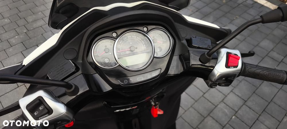 Używany Piaggio MP-3 2019 - 11 500 PLN - Otomoto.pl
