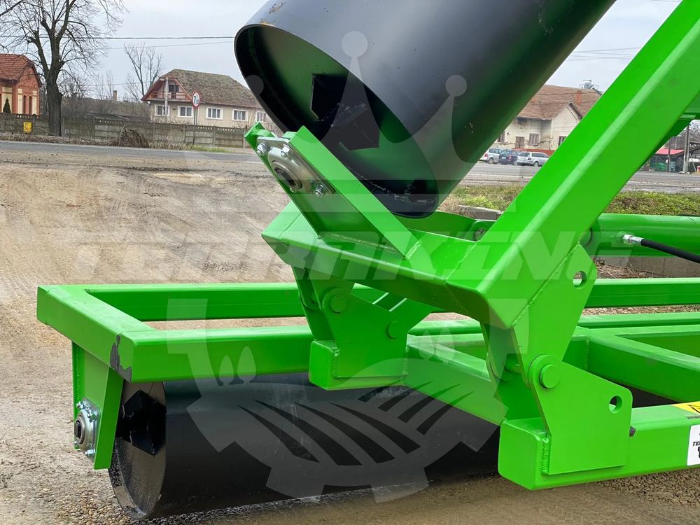 Nou Terraking Cilindru compactare neted 6.00m 2024 - 5 160 EUR - Autovit.ro