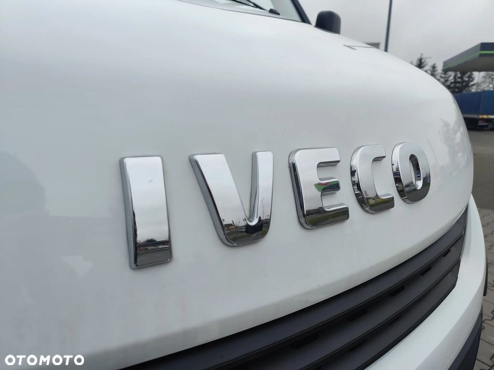Używany Iveco Daily 35C15 2018 - 65 500 PLN, 210 000 km - Otomoto.pl
