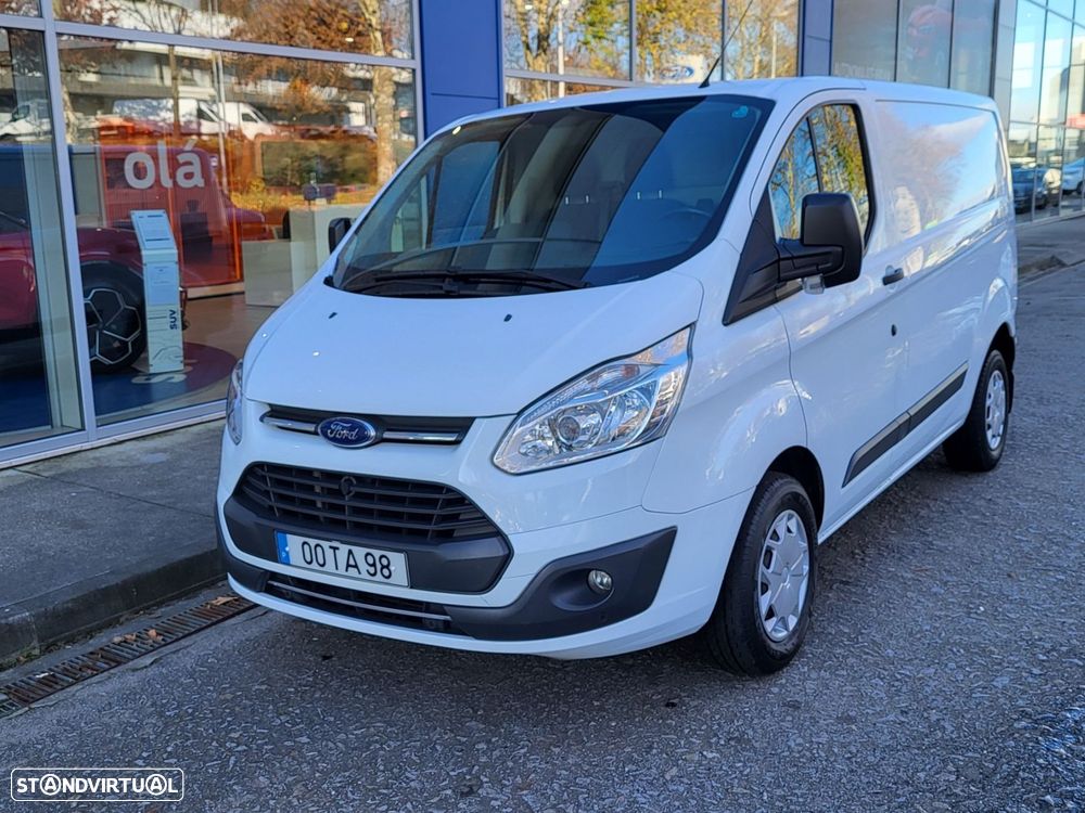 Usado Ford Transit Custom 2017 - 18 000 EUR, 144 000 km - Standvirtual.com