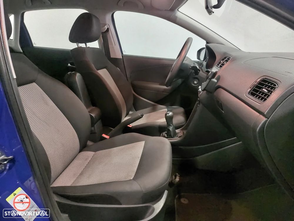 Usado VW Polo 2013 - 8 950 EUR, 129 900 km - Standvirtual.com