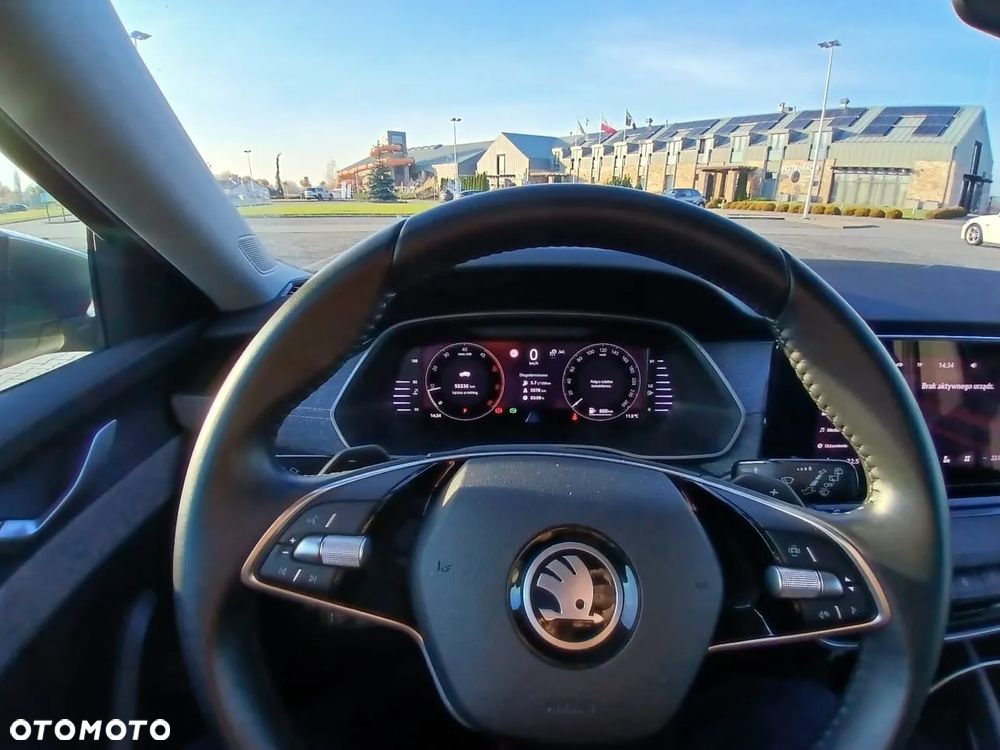 Używany Skoda Octavia 2024 - 30 978,21 PLN, 56 150 km - Otomoto.pl