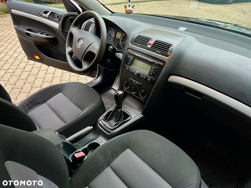 Używany Skoda Octavia 2008 - 11 900 PLN, 190 855 km - Otomoto.pl