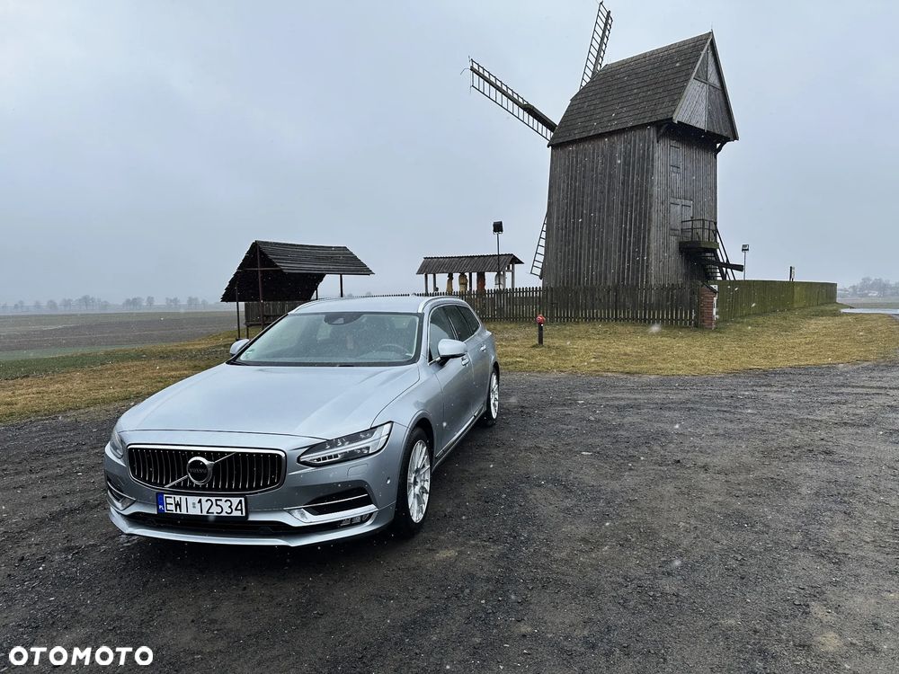 Używany Volvo V90 2017 - 87 000 PLN, 198 500 km - Otomoto.pl