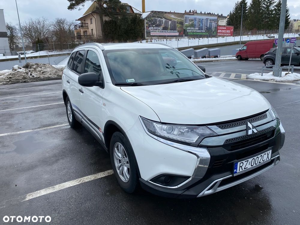 Używany Mitsubishi Outlander 2020 - 70 900 PLN, 84 037 km - Otomoto.pl
