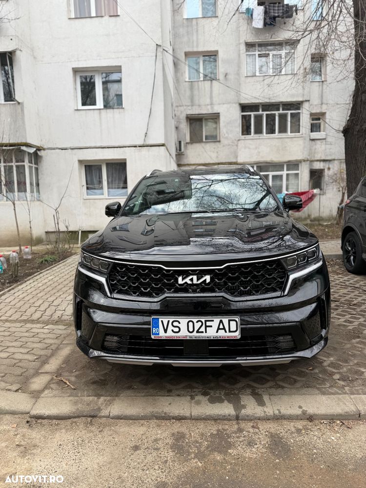 Utilizat Kia Sorento 2023 - 54 000 EUR, 13 800 km - Autovit.ro
