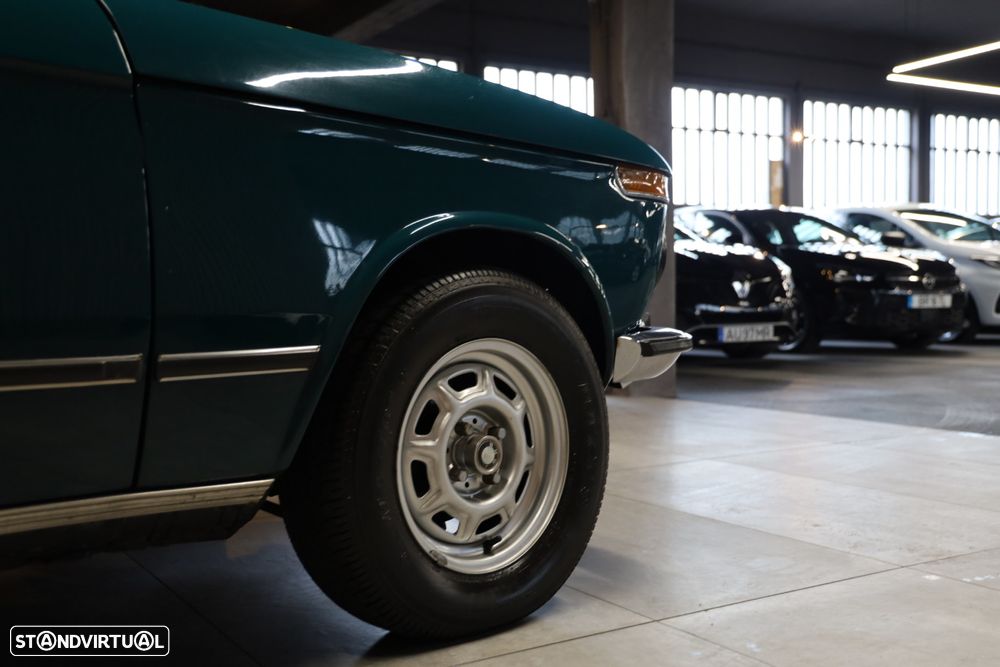 Usado BMW 1502 1977 - 12 500 EUR, 145 000 km - Standvirtual.com