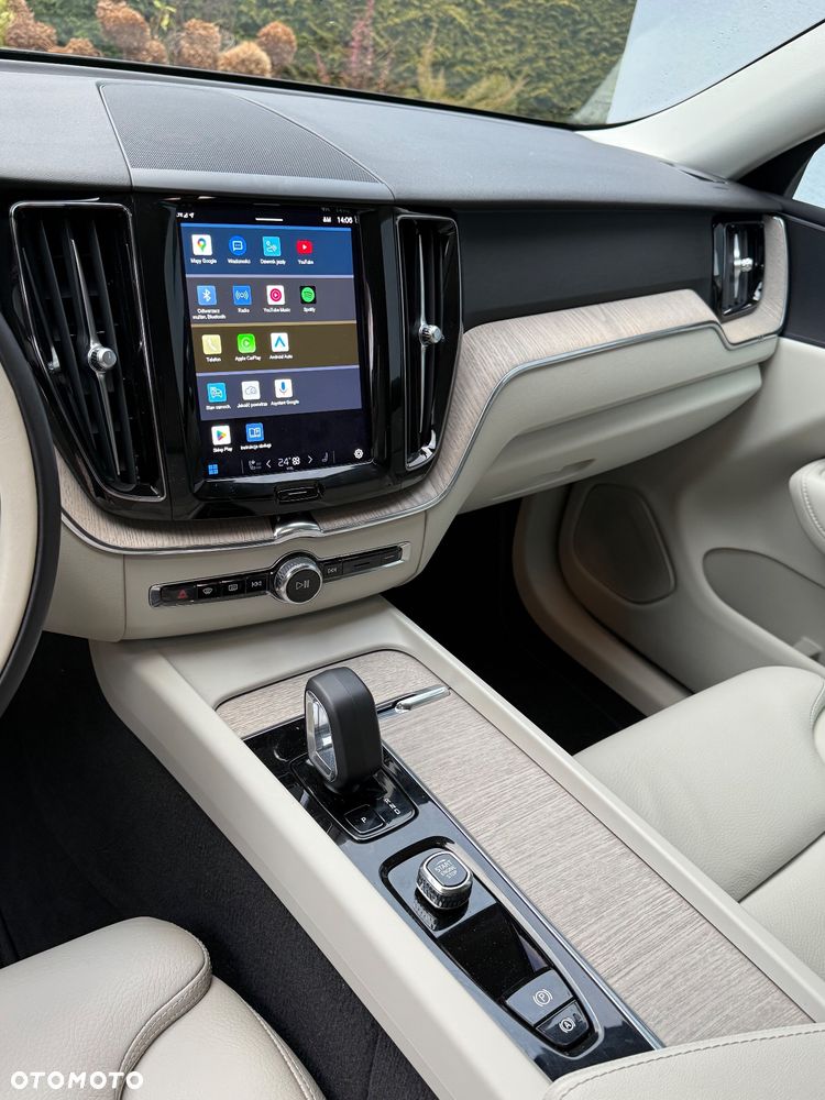 Używany Volvo XC 60 2023 - 186 000 PLN, 12 000 km - Otomoto.pl