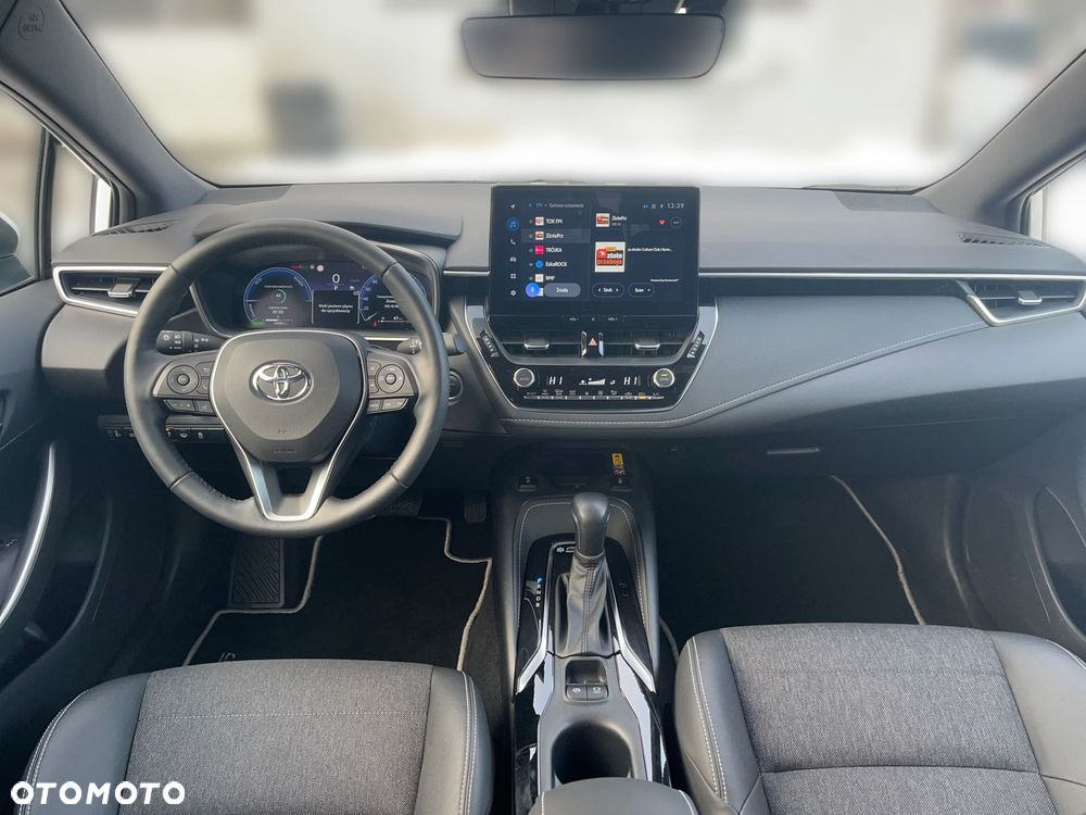 Używany Toyota Corolla 2024 - 116 900 PLN, 13 707 km - Otomoto.pl