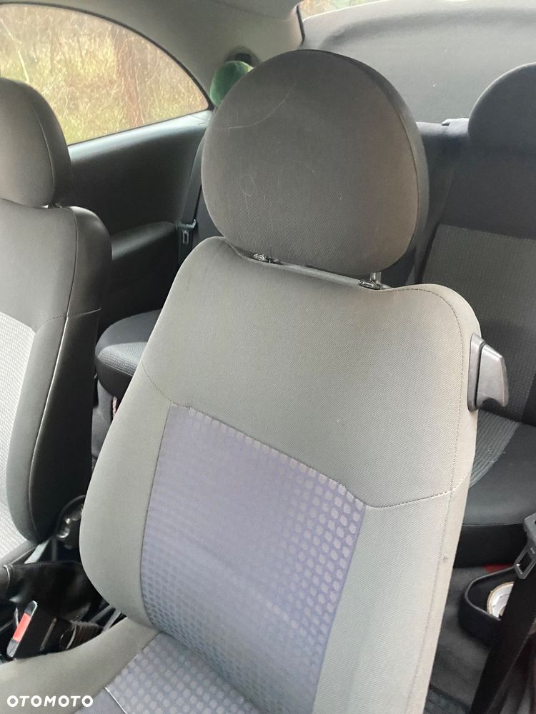 Używany Opel Corsa 2006 - 2 500 PLN, 229 000 km - Otomoto.pl