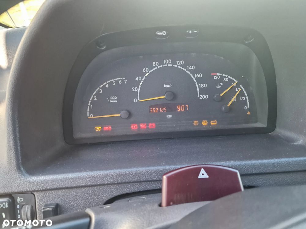 Używany Mercedes-Benz 110 CDI 2000 - 13 700 PLN, 352 125 km - Otomoto.pl