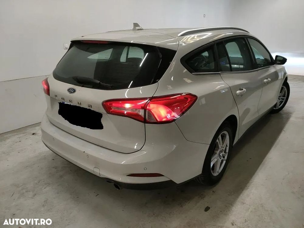 Utilizat Ford Focus 2020 - 8 998,78 EUR, 202 600 km - Autovit.ro